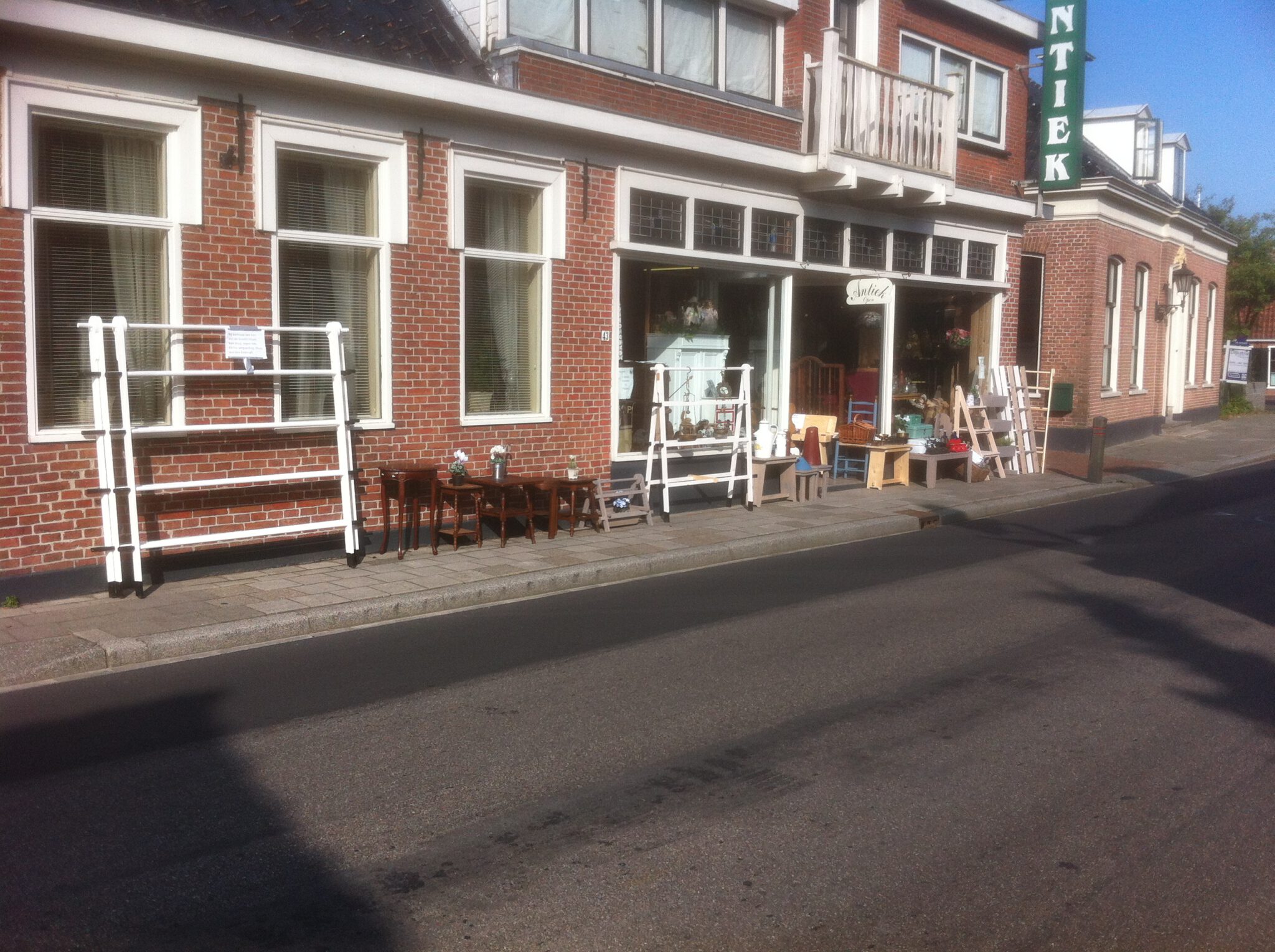 Antiek De Evenaar – Aduard. – antiek-curiosa route